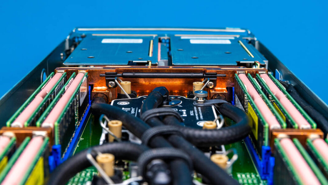 MiTAC Intel Denali Pass High-End Liquid Cooled 2U 4-Node Review - Page 4 of 6