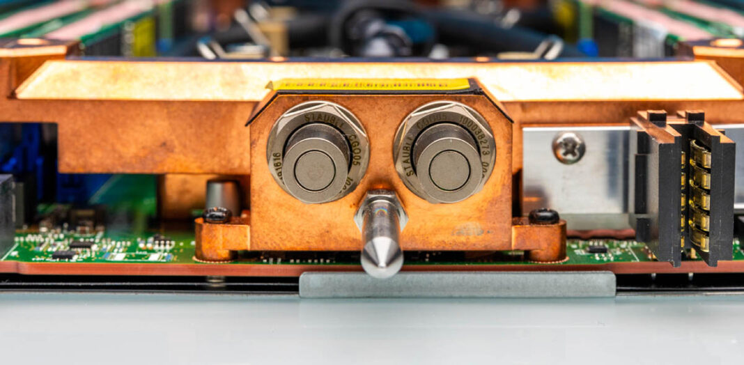 MiTAC Intel Denali Pass High-End Liquid Cooled 2U 4-Node Review - Page ...