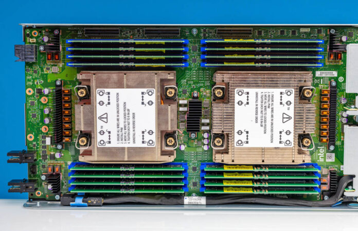 MiTAC Intel Denali Pass High-End Liquid Cooled 2U 4-Node Review - Page 4 of 6