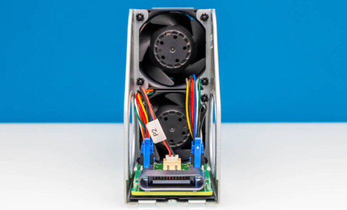 MiTAC Intel Denali Pass High-End Liquid Cooled 2U 4-Node Review - Page ...