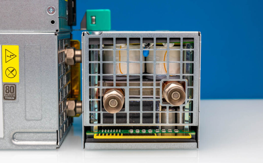 MiTAC Intel Denali Pass High-End Liquid Cooled 2U 4-Node Review - Page ...