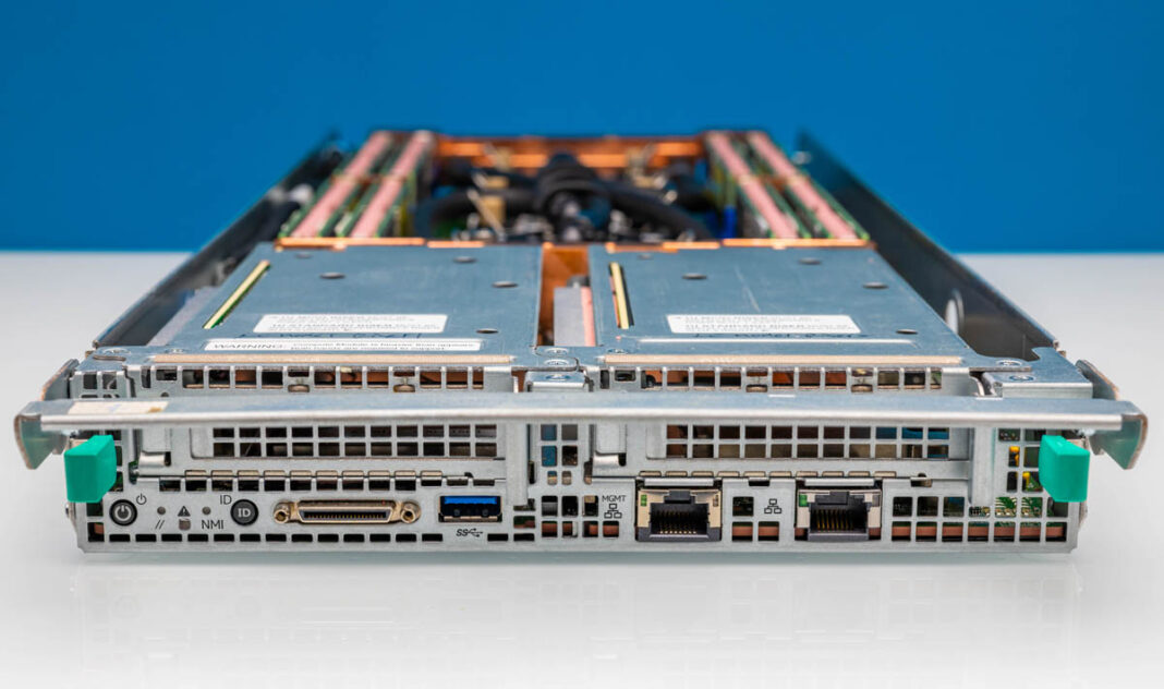MiTAC Intel Denali Pass High-End Liquid Cooled 2U 4-Node Review - Page ...