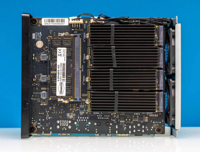 TerraMaster F8-SSD Plus NAS a 10GbE 8x M.2 SSD NAS - Page 3 of 5 ...