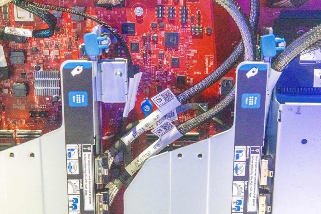 HPE ProLiant DL384 Gen12 NVIDIA GH200 NVL2 Arm Server Shown