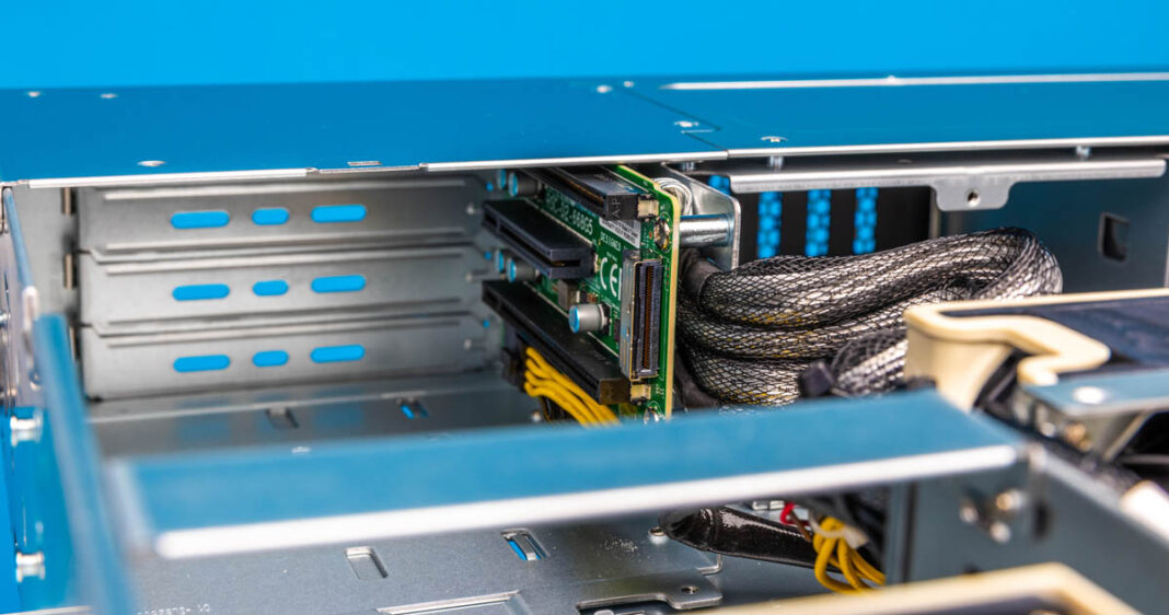 Supermicro MegaDC ARS-211M-NR Review An Ampere AmpereOne Arm Server is ...