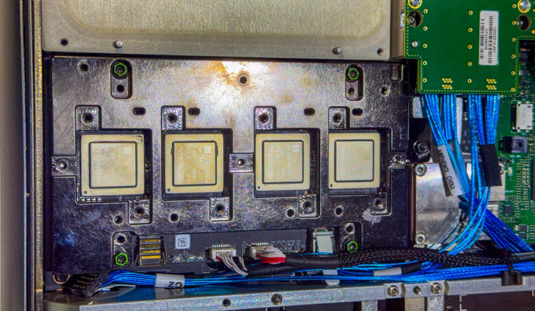 Eviden Shows the Quad NVIDIA ConnectX-7 Cedar Module - ServeTheHome