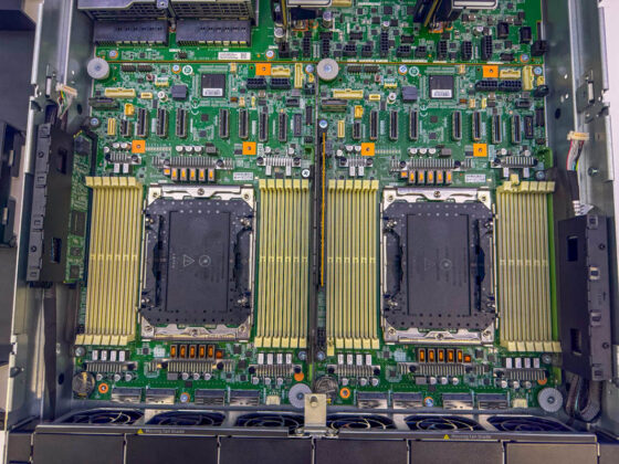 Kaytus KR2190V3 is a Cool 2U 2 Node Server at SC24 - ServeTheHome