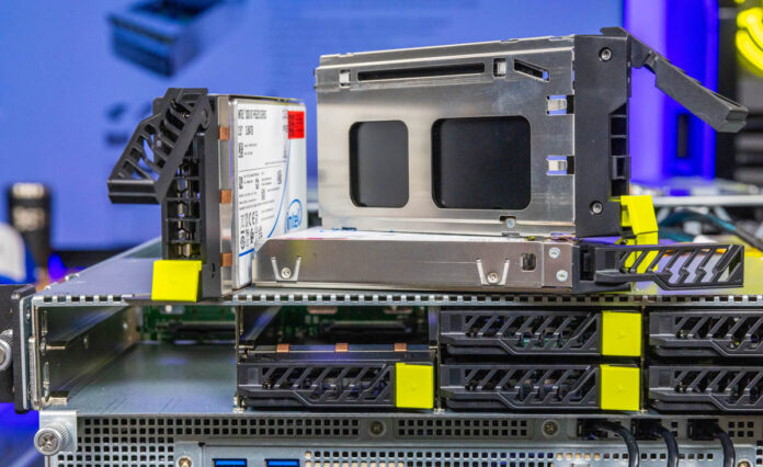 ASRock Rack 6U8X-EGS2 H200 NVIDIA HGX H200 AI Server Review