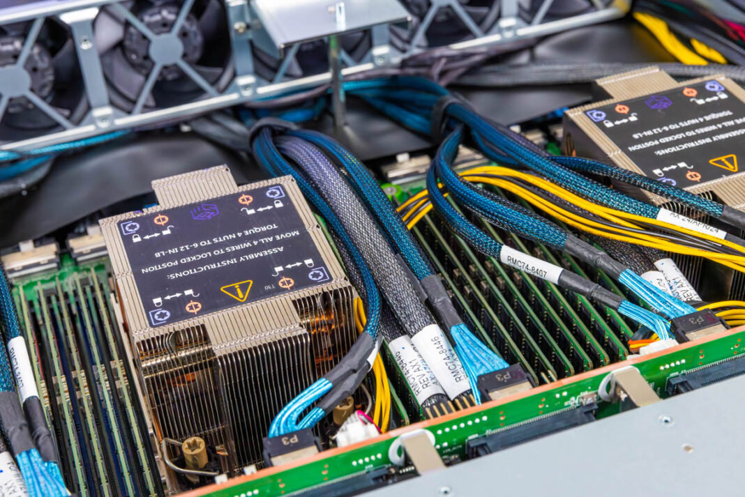 ASRock Rack 6U8X-EGS2 H200 NVIDIA HGX H200 AI Server Review