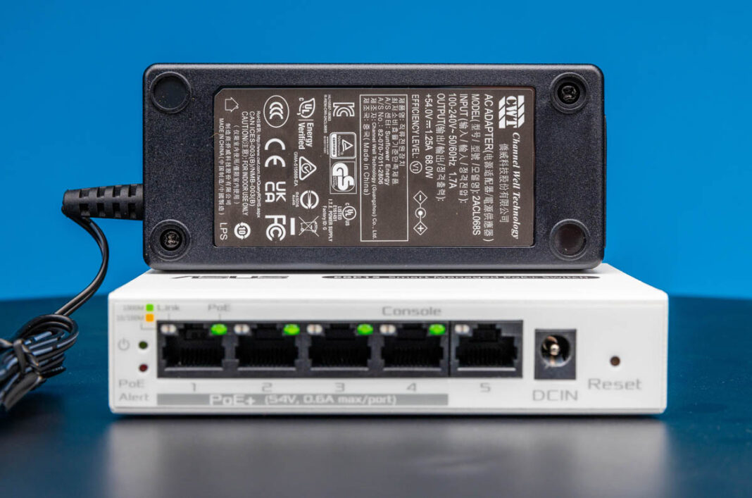 The Mini ASUS EBP15 PoE Switch is Tiny - Page 3 of 3 - ServeTheHome