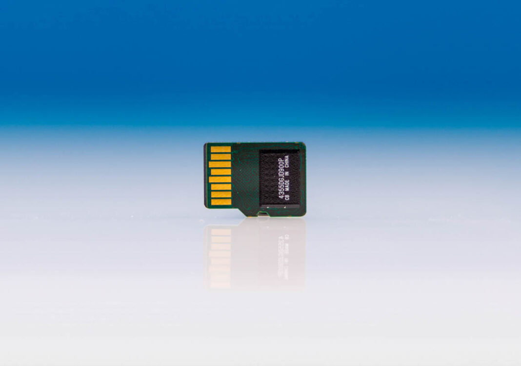 Tiny SanDisk Extreme 2TB microSDXC is Fast and Small - ServeTheHome