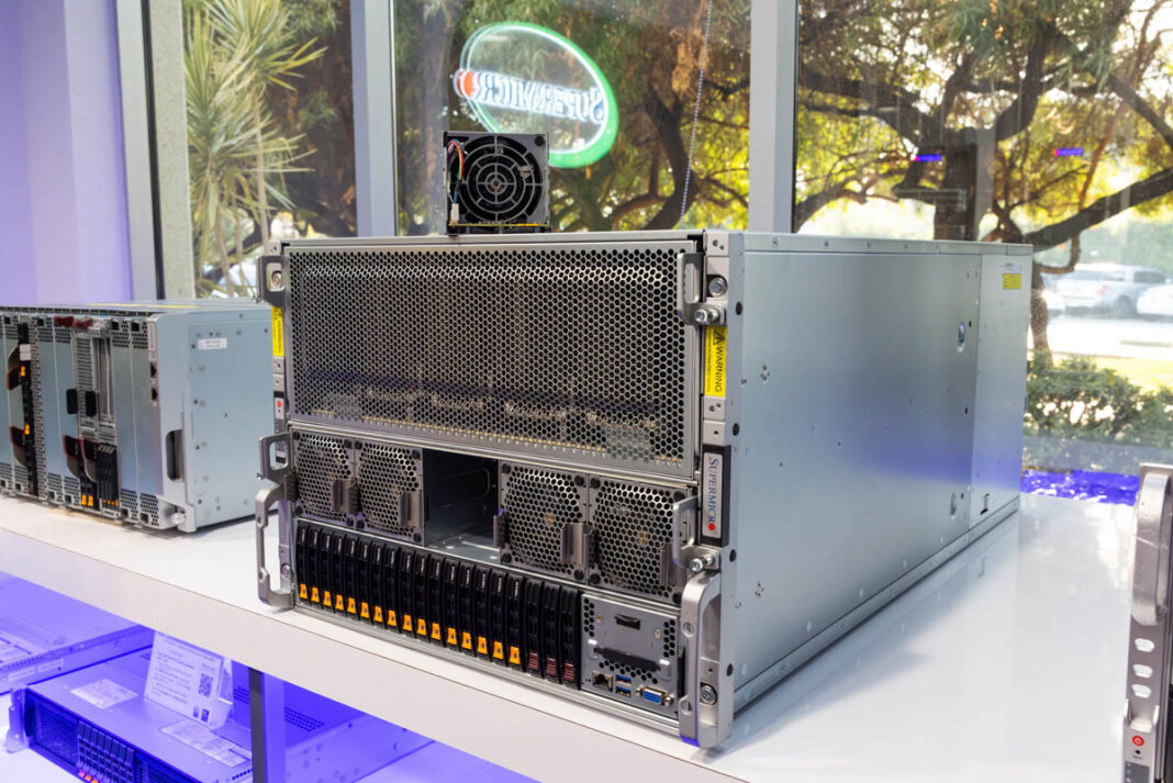 Supermicro SYS-821GE-TNHR 8x NVIDIA H200 GPU Air Cooled AI Server ...