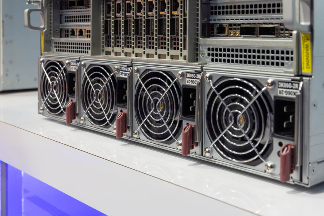 Supermicro SYS-821GE-TNHR 8x NVIDIA H200 GPU Air Cooled AI Server ...