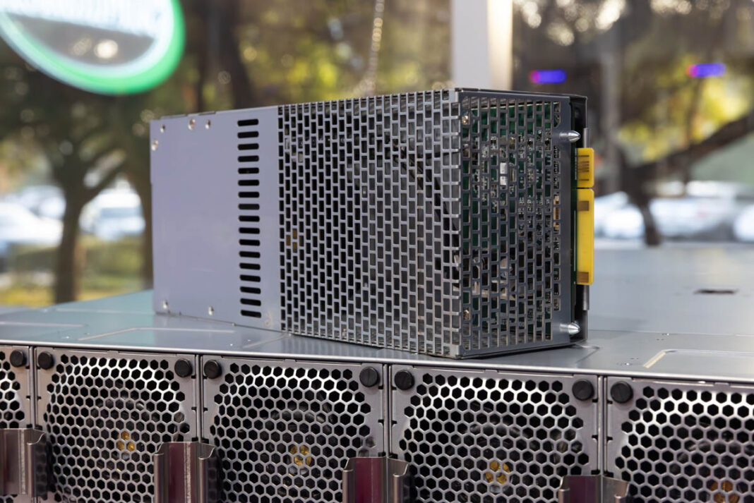 Supermicro SYS-821GE-TNHR 8x NVIDIA H200 GPU Air Cooled AI Server ...