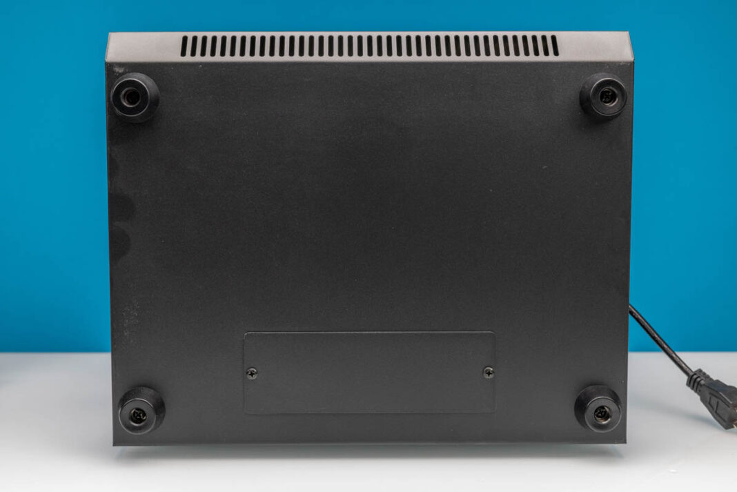 Kenuco SOHO Mini 10in Rack Review - ServeTheHome