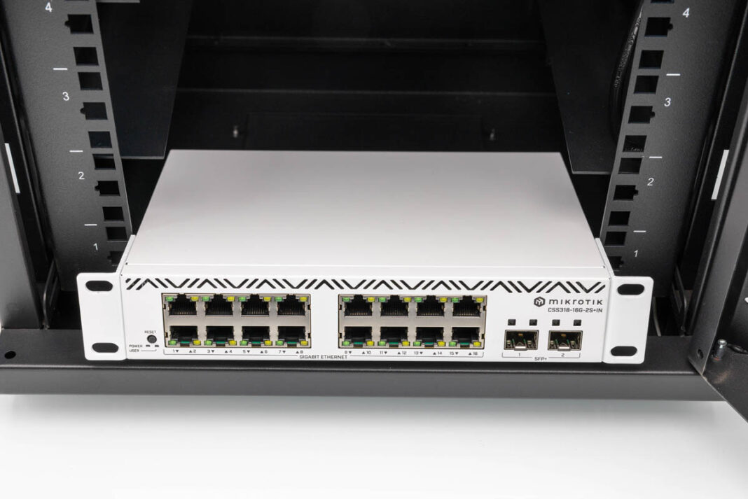 Kenuco SOHO Mini 10in Rack Review - Page 2 of 2 - ServeTheHome