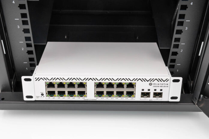 Kenuco SOHO Mini 10in Rack Review - Page 2 of 2 - ServeTheHome