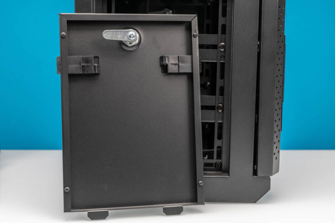 Kenuco SOHO Mini 10in Rack Review - ServeTheHome