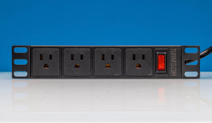 Tupavco 4 Outlet 10in Rack Power Strip Mini Review - ServeTheHome