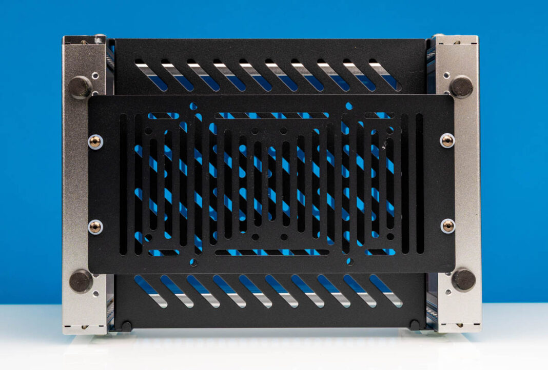 DeskPi RackMate T0 4U 10in Rack Mini Review - ServeTheHome