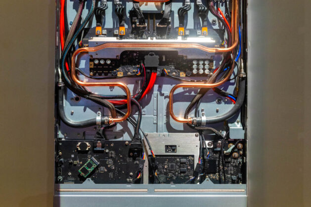 NVIDIA GB300 NVLink Switch Tray at NVIDIA GTC 2025 - ServeTheHome