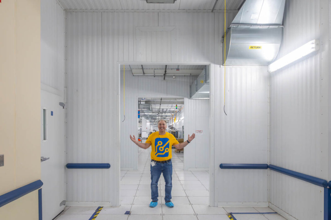 Inside the Dell Factory that Builds AI Factories - ServeTheHome