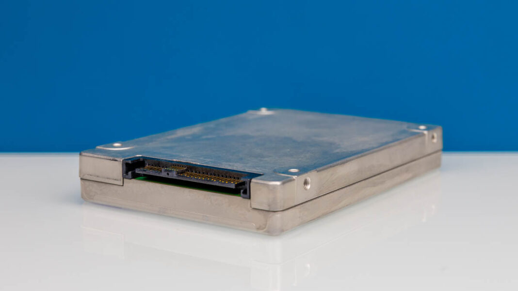 Solidigm D5-P5336 122.88TB NVMe SSD Review - ServeTheHome