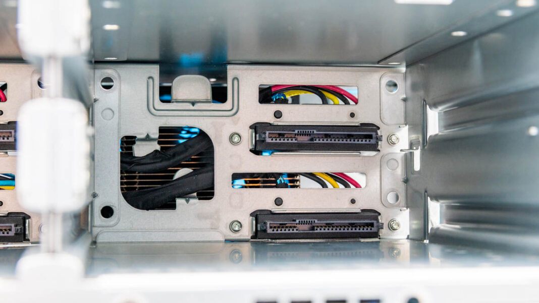 HPE ProLiant MicroServer Gen11 Review Great New Mini Server - ServeTheHome