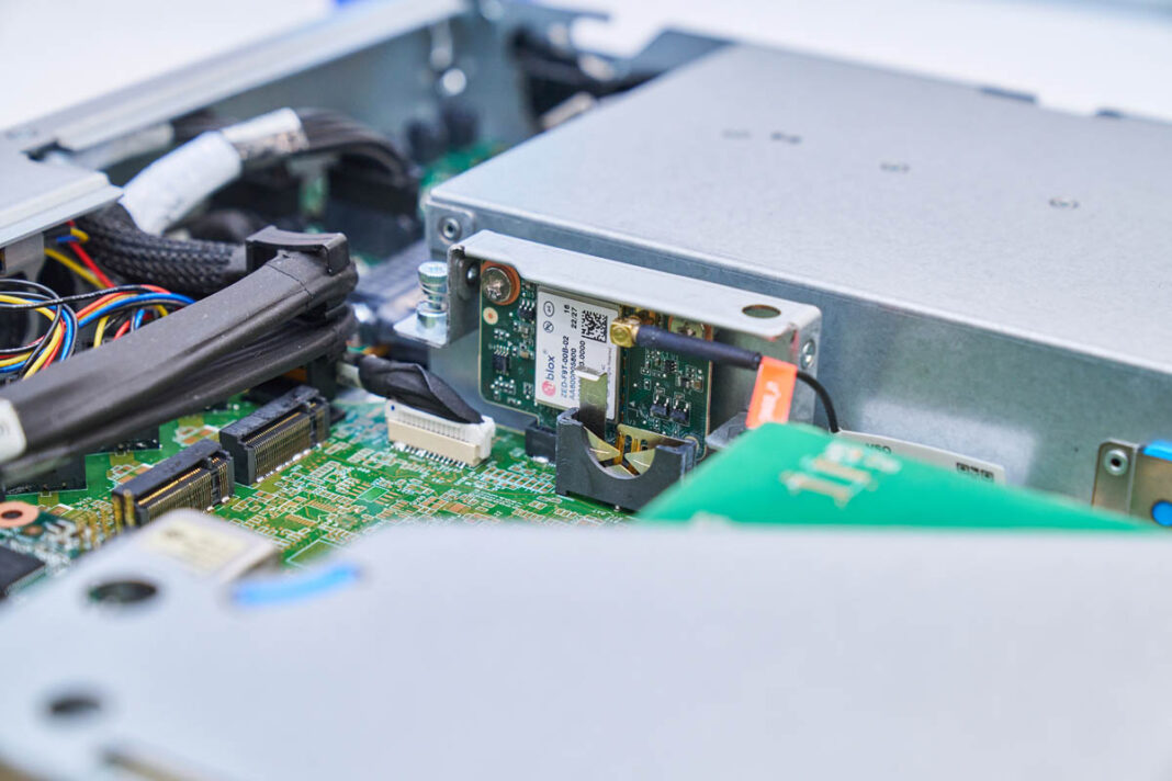 QCT QuantaEdge EGX88D-1U Intel Xeon 6 SoC Xeon D Server Shown ...