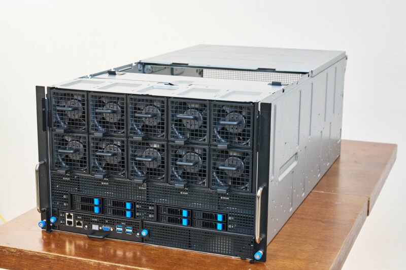 ASUS ESC A8A-E12U 8x AMD Instinct MI325X GPU Server Review - ServeTheHome