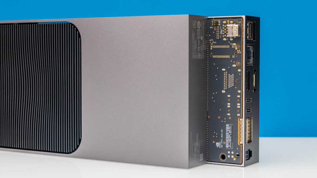 NVIDIA Jetson AGX Thor Developer Kit Hands-on Blackwell for Robotics ...