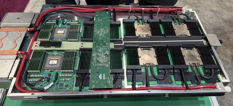 HPE Shows off AMD EPYC Venice and SP7 Supercomputing Node at SC25 ...