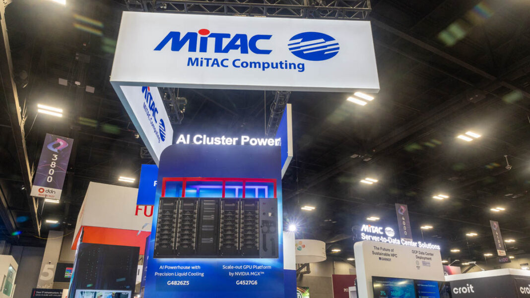 MiTAC G4826Z5 Liquid-Cooled AMD Instinct MI355X Server at SC25 ...