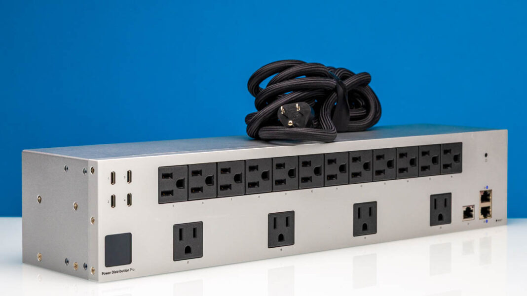 Ubiquiti USP-PDU-PRO Power Distribution Pro Mini-Review - ServeTheHome