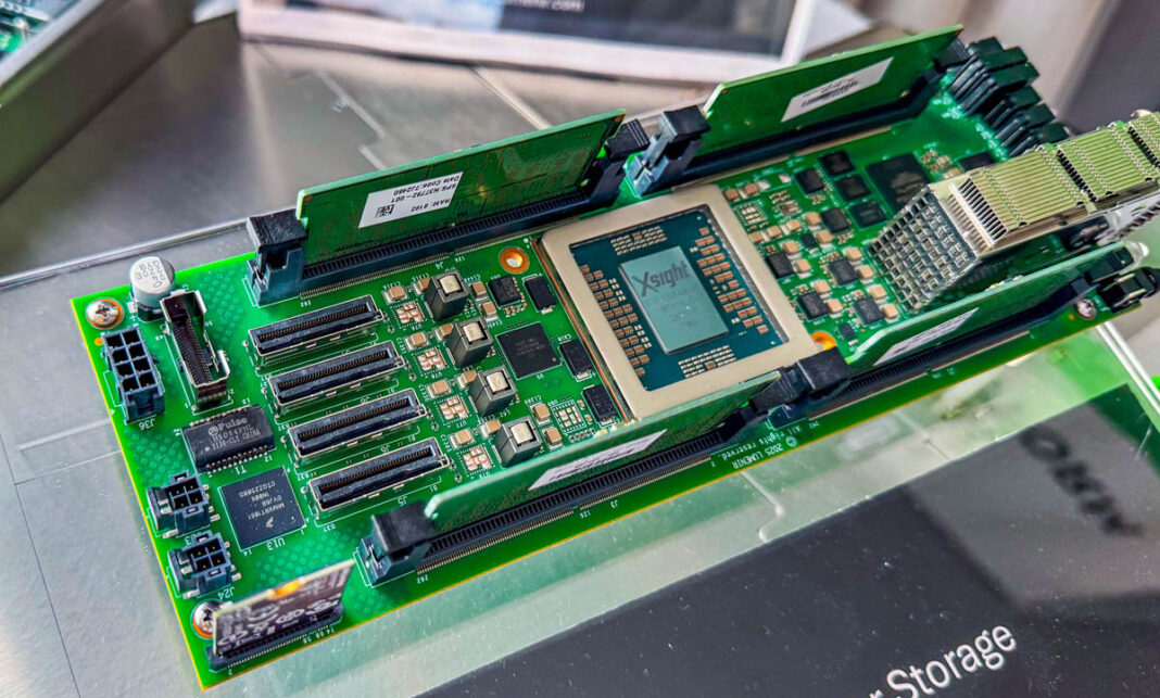 Xsight Labs E1 800G 64-Core Arm DPU Shown for Hammerspace AI Storage - ServeTheHome