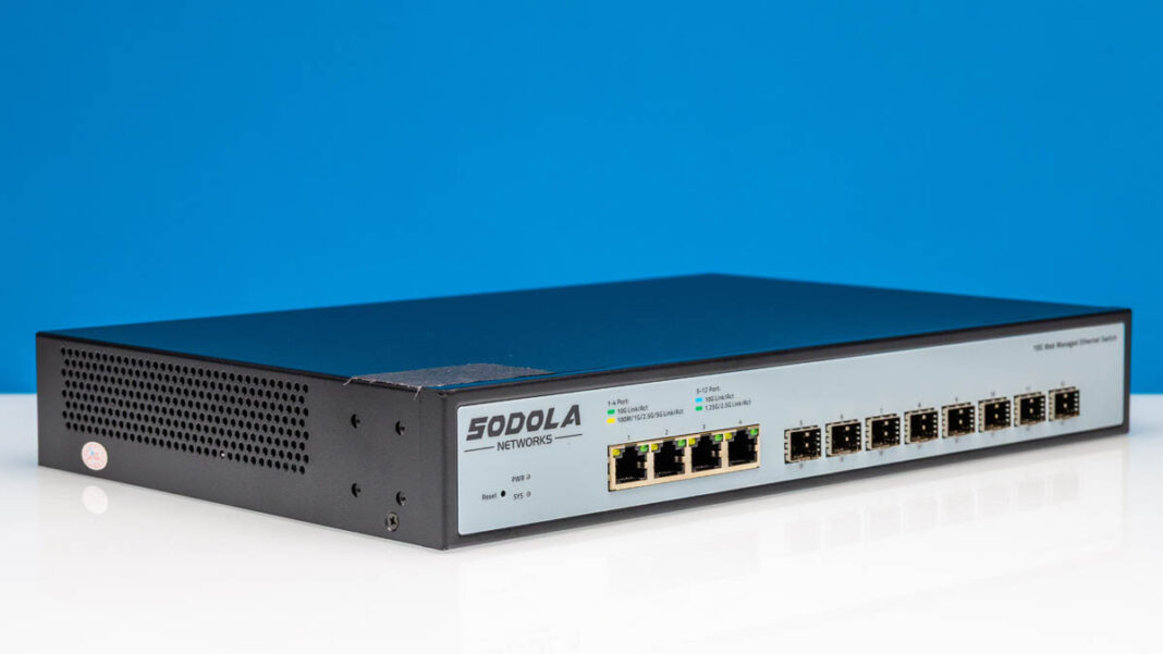 Sodola SL-SWTGW2C48NS 12-port Combo 10GbE Switch Review - ServeTheHome