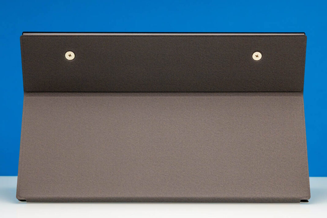 MNN M156F01 15.6in Portable Monitor Mini-Review - ServeTheHome