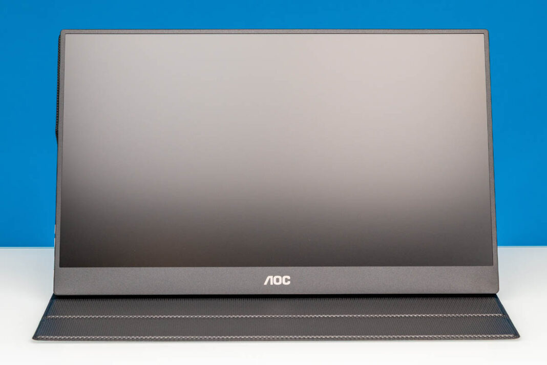 AOC 16T20 Portable Monitor Mini Review - ServeTheHome